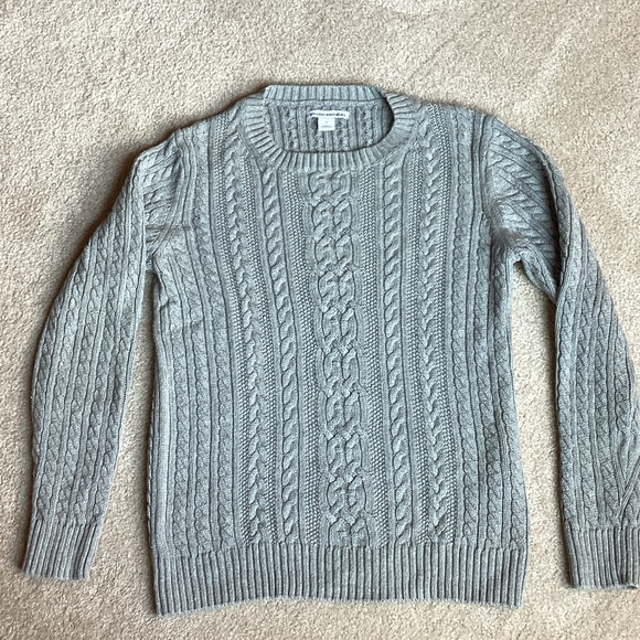 Amazon Essentials | Sweaters | Amazon Essentials Gray Crewneck Cable ...